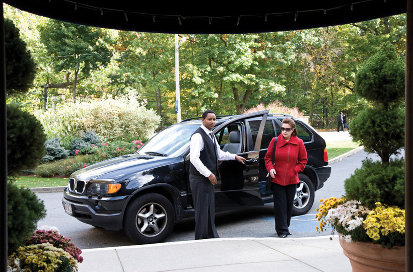 Longwood Towers | Chestnut Hill Realty