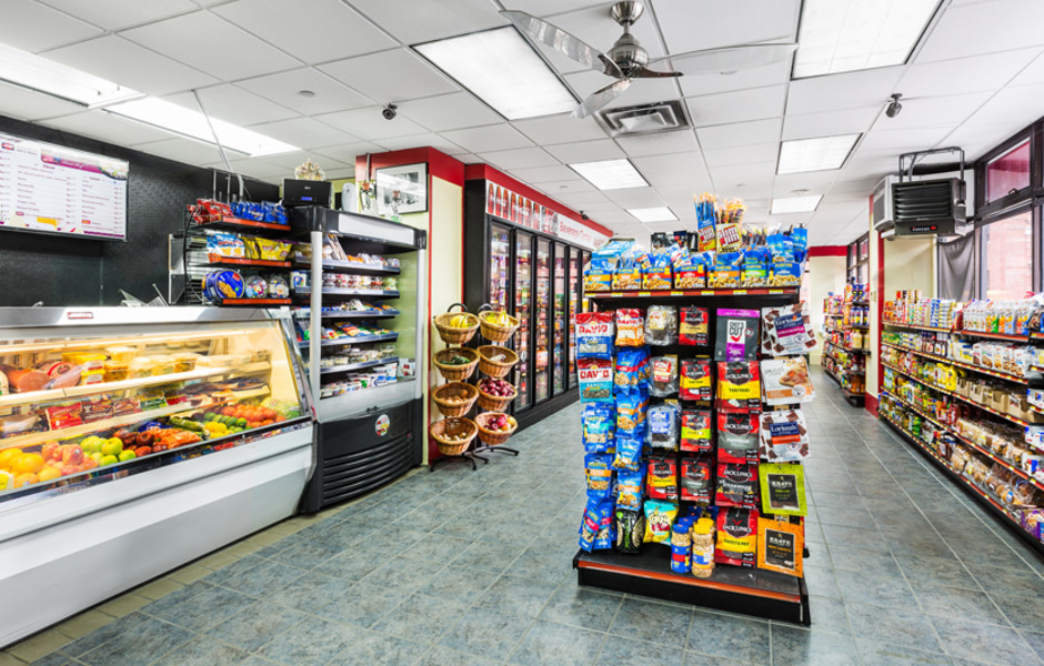 Regency Plaza | Chestnut Hill Realty